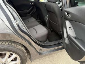 Pelēks Mazda 3 2014 Viļņa, ar dzinēja tilpumu 2.19 L un nobraukumu 251 tūkst. km par 5500 €, foto 25 vietnē AUTOMOTO.COM.LV