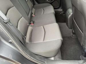 Pelēks Mazda 3 2014 Viļņa, ar dzinēja tilpumu 2.19 L un nobraukumu 251 tūkst. km par 5500 €, foto 26 vietnē AUTOMOTO.COM.LV