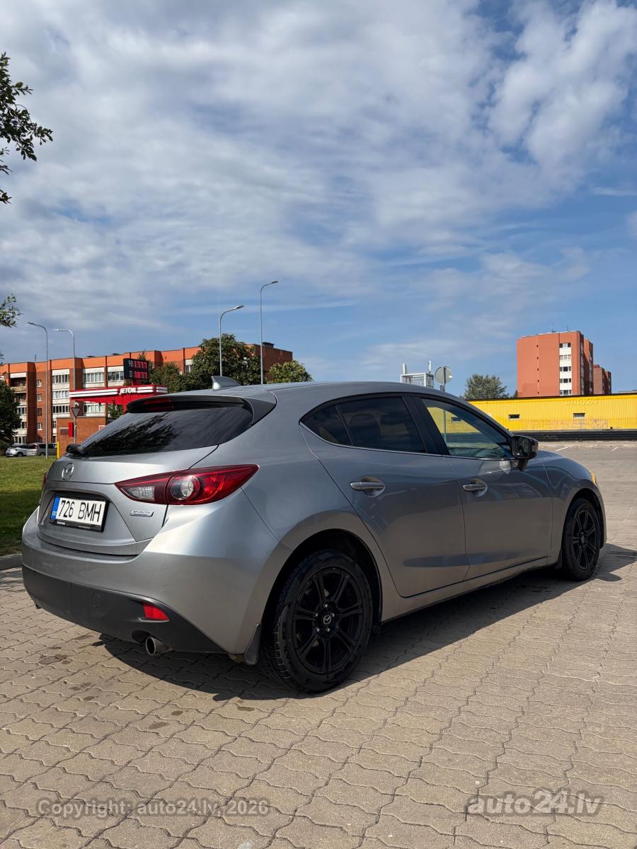 Pelēks Mazda 3 2014 Tallina, ar dzinēja tilpumu 2.00 L un nobraukumu 145 tūkst. km par 8800 €, foto 4 vietnē AUTOMOTO.COM.LV