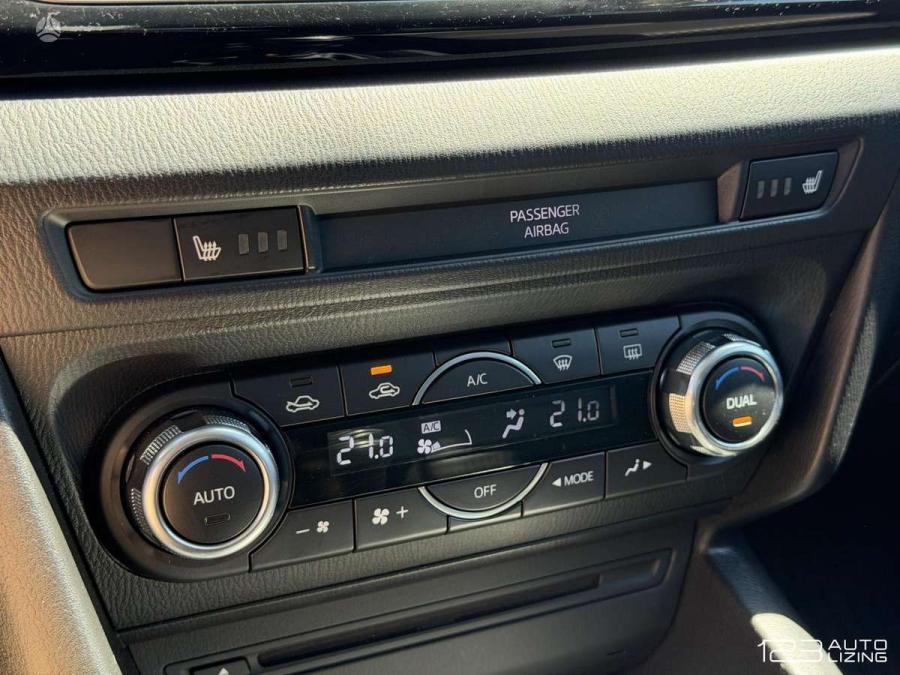 Pelēks Mazda 3 2014 Tauragė, ar dzinēja tilpumu 2.19 L un nobraukumu 259 tūkst. km par 4500 €, foto 14 vietnē AUTOMOTO.COM.LV