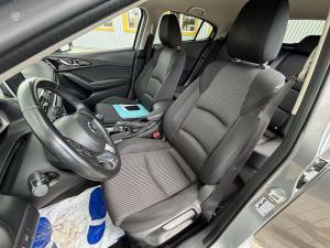 Grey Mazda 3 2014 in Taurage, with an engine capacity of 2.19 L and mileage of 170 thousand km for 4900 €, photo 11 on AUTOMOTO.COM.LV