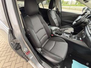 Grey Mazda 3 2014 in Taurage, with an engine capacity of 2.19 L and mileage of 170 thousand km for 4900 €, photo 13 on AUTOMOTO.COM.LV