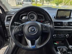 Grey Mazda 3 2014 in Taurage, with an engine capacity of 2.18 L and mileage of 170 thousand km for 4900 €, photo 17 on AUTOMOTO.COM.LV