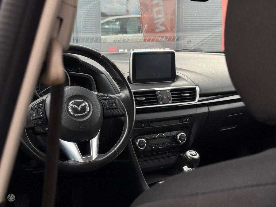 Pelēks Mazda 3 2014 Viļņa, ar dzinēja tilpumu 2.18 L un nobraukumu 250 tūkst. km par 4999 €, foto 15 vietnē AUTOMOTO.COM.LV