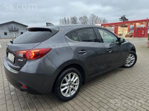 Grey Mazda 3 2015 in Riga, with an engine capacity of 2.20 L and mileage of 189 thousand km for 6950 €, photo 8 on AUTOMOTO.COM.LV