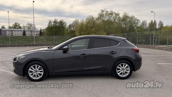 Pelēks Mazda 3 2015 Tallina, ar dzinēja tilpumu 2.00 L un nobraukumu 46 tūkst. km par 11900 €, foto 4 vietnē AUTOMOTO.COM.LV