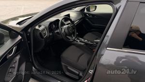 Grey Mazda 3 2015 in Tallinn, with an engine capacity of 2.00 L and mileage of 46 thousand km for 11900 €, photo 9 on AUTOMOTO.COM.LV
