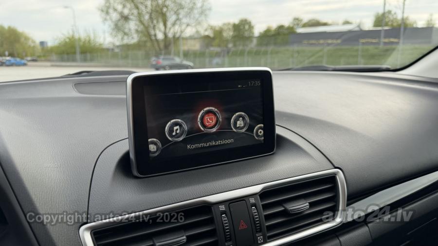 Grey Mazda 3 2015 in Tallinn, with an engine capacity of 2.00 L and mileage of 46 thousand km for 11900 €, photo 11 on AUTOMOTO.COM.LV