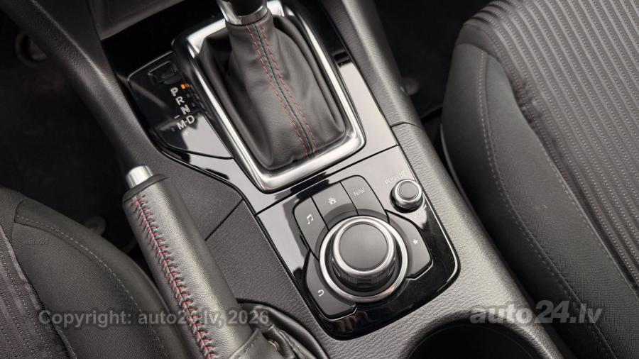 Grey Mazda 3 2015 in Tallinn, with an engine capacity of 2.00 L and mileage of 46 thousand km for 11900 €, photo 13 on AUTOMOTO.COM.LV