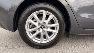 Grey Mazda 3 2015 in Tallinn, with an engine capacity of 2.00 L and mileage of 46 thousand km for 11900 €, photo 17 on AUTOMOTO.COM.LV