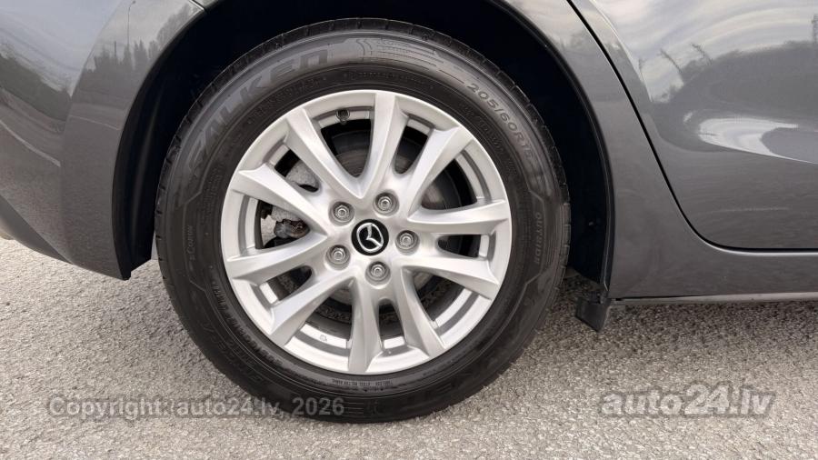 Grey Mazda 3 2015 in Tallinn, with an engine capacity of 2.00 L and mileage of 46 thousand km for 11900 €, photo 17 on AUTOMOTO.COM.LV
