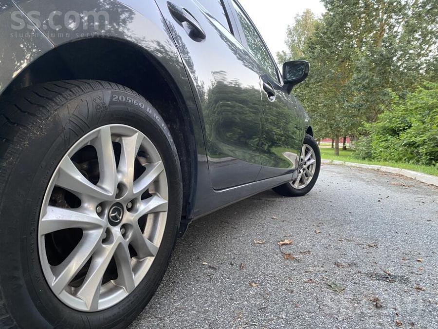 Grey Mazda 3 2015 in Riga, with an engine capacity of 2.20 L and mileage of 192 thousand km for 5350 €, photo 31 on AUTOMOTO.COM.LV