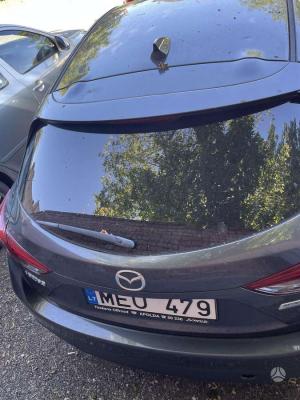Grey Mazda 3 2015 in Kaunas, with an engine capacity of 2.19 L and mileage of 164 thousand km for 3000 €, photo 6 on AUTOMOTO.COM.LV