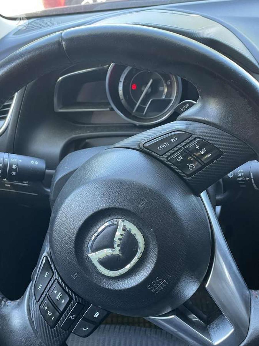Grey Mazda 3 2015 in Kaunas, with an engine capacity of 2.19 L and mileage of 164 thousand km for 3000 €, photo 8 on AUTOMOTO.COM.LV
