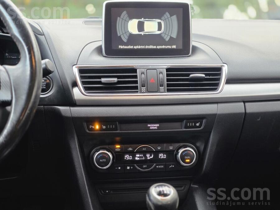 Grey Mazda 3 2015 in Liepaja, with an engine capacity of 2.20 L and mileage of 221 thousand km for 6200 €, photo 13 on AUTOMOTO.COM.LV