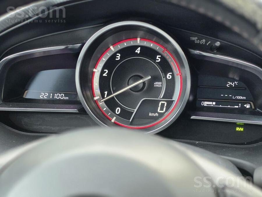 Grey Mazda 3 2015 in Liepaja, with an engine capacity of 2.20 L and mileage of 221 thousand km for 6200 €, photo 14 on AUTOMOTO.COM.LV