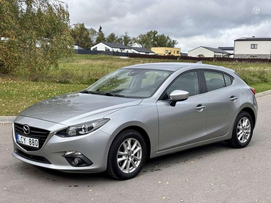 Pelēks Mazda 3 2015 Viļņa, ar dzinēja tilpumu 2.20 L un nobraukumu 234 tūkst. km par 4500 €, foto 1 vietnē AUTOMOTO.COM.LV