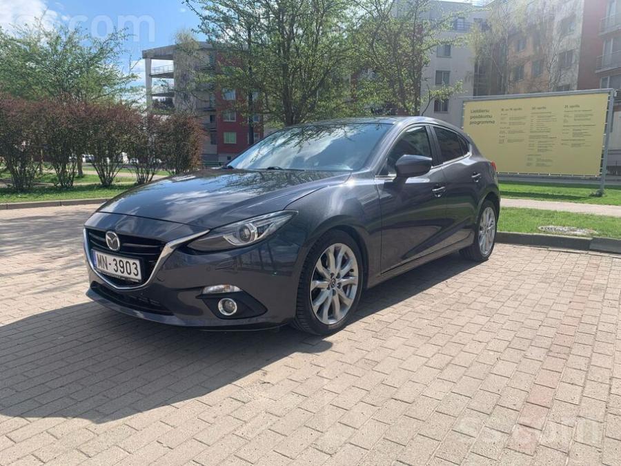 Grey Mazda 3 2016 in Riga, with an engine capacity of 2.20 L and mileage of 158 thousand km for 5000 €, photo 4 on AUTOMOTO.COM.LV