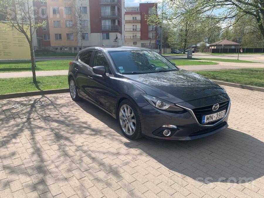 Grey Mazda 3 2016 in Riga, with an engine capacity of 2.20 L and mileage of 158 thousand km for 5000 €, photo 6 on AUTOMOTO.COM.LV