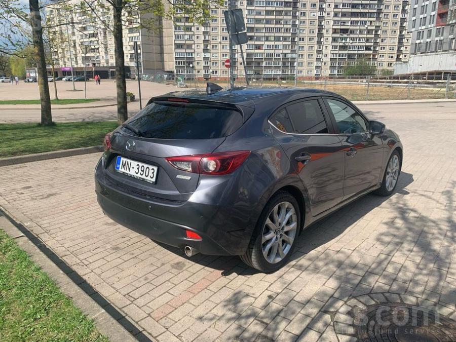 Grey Mazda 3 2016 in Riga, with an engine capacity of 2.20 L and mileage of 158 thousand km for 5000 €, photo 8 on AUTOMOTO.COM.LV