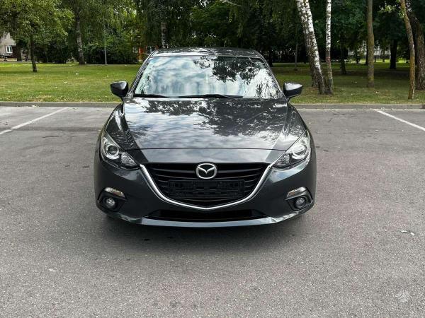 Grey Mazda 3 2016 in Marijampole, with an engine capacity of 2.00 L and mileage of 166 thousand km for 8300 €, photo 2 on AUTOMOTO.COM.LV