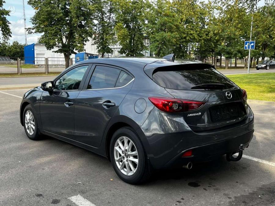 Pelēks Mazda 3 2016 Marijampole, ar dzinēja tilpumu 2.00 L un nobraukumu 166 tūkst. km par 8300 €, foto 5 vietnē AUTOMOTO.COM.LV