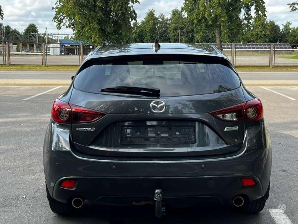 Grey Mazda 3 2016 in Marijampole, with an engine capacity of 2.00 L and mileage of 166 thousand km for 8300 €, photo 8 on AUTOMOTO.COM.LV