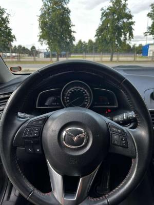 Pelēks Mazda 3 2016 Marijampole, ar dzinēja tilpumu 2.00 L un nobraukumu 166 tūkst. km par 8300 €, foto 12 vietnē AUTOMOTO.COM.LV