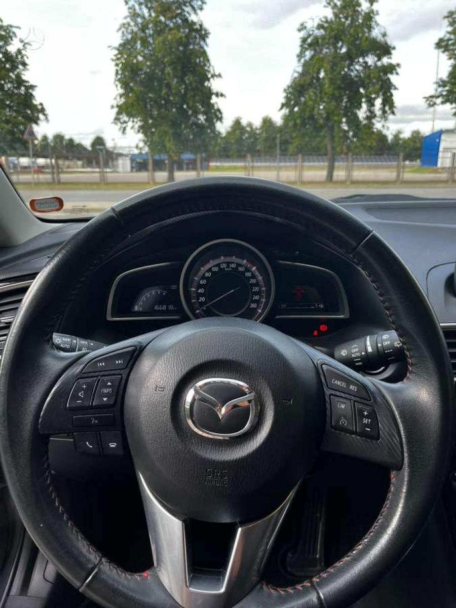 Pelēks Mazda 3 2016 Marijampole, ar dzinēja tilpumu 2.00 L un nobraukumu 166 tūkst. km par 8300 €, foto 12 vietnē AUTOMOTO.COM.LV