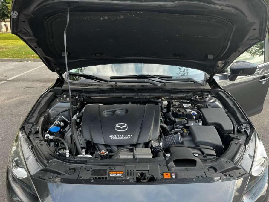 Pelēks Mazda 3 2016 Marijampole, ar dzinēja tilpumu 2.00 L un nobraukumu 166 tūkst. km par 8300 €, foto 18 vietnē AUTOMOTO.COM.LV