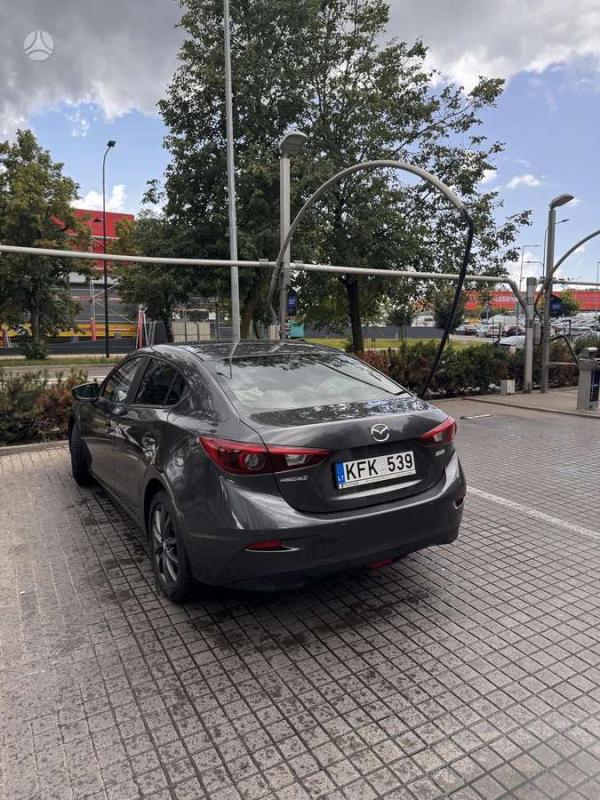 Pelēks Mazda 3 2018 Viļņa, ar dzinēja tilpumu 2.00 L un nobraukumu 193 tūkst. km par 6500 €, foto 3 vietnē AUTOMOTO.COM.LV