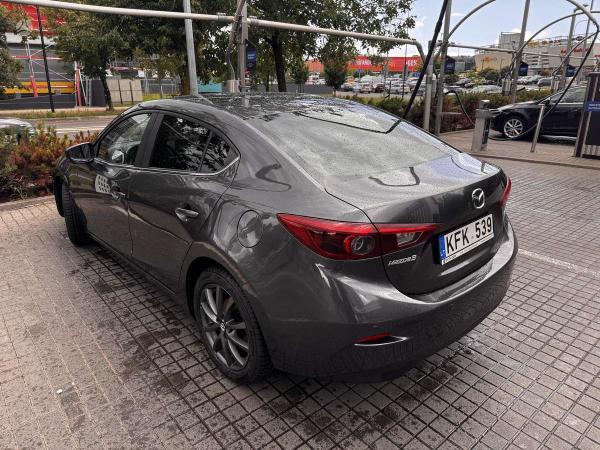 Pelēks Mazda 3 2018 Viļņa, ar dzinēja tilpumu 2.00 L un nobraukumu 193 tūkst. km par 6500 €, foto 4 vietnē AUTOMOTO.COM.LV