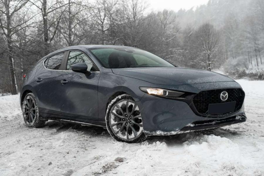 Pelēks Mazda 3 2019 Viļņa, ar dzinēja tilpumu 2.49 L un nobraukumu 104 tūkst. km par 16999 €, foto 1 vietnē AUTOMOTO.COM.LV