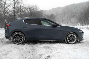 Pelēks Mazda 3 2019 Viļņa, ar dzinēja tilpumu 2.49 L un nobraukumu 104 tūkst. km par 16999 €, foto 12 vietnē AUTOMOTO.COM.LV