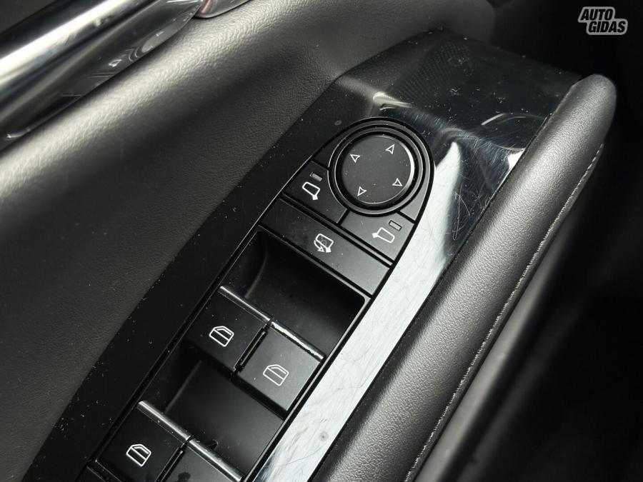 Pelēks Mazda 3 2019 Kauņa, ar dzinēja tilpumu 2.00 L un nobraukumu 99 tūkst. km par 16999 €, foto 20 vietnē AUTOMOTO.COM.LV