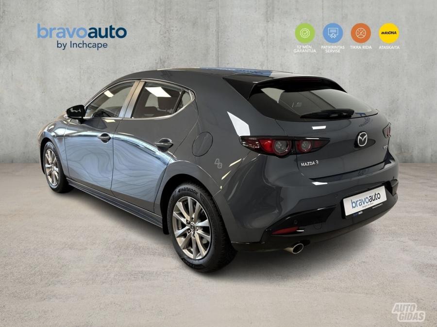 Grey Mazda 3 2019 in Vilnius, with an engine capacity of 2.00 L and mileage of 116 thousand km for 16500 €, photo 3 on AUTOMOTO.COM.LV