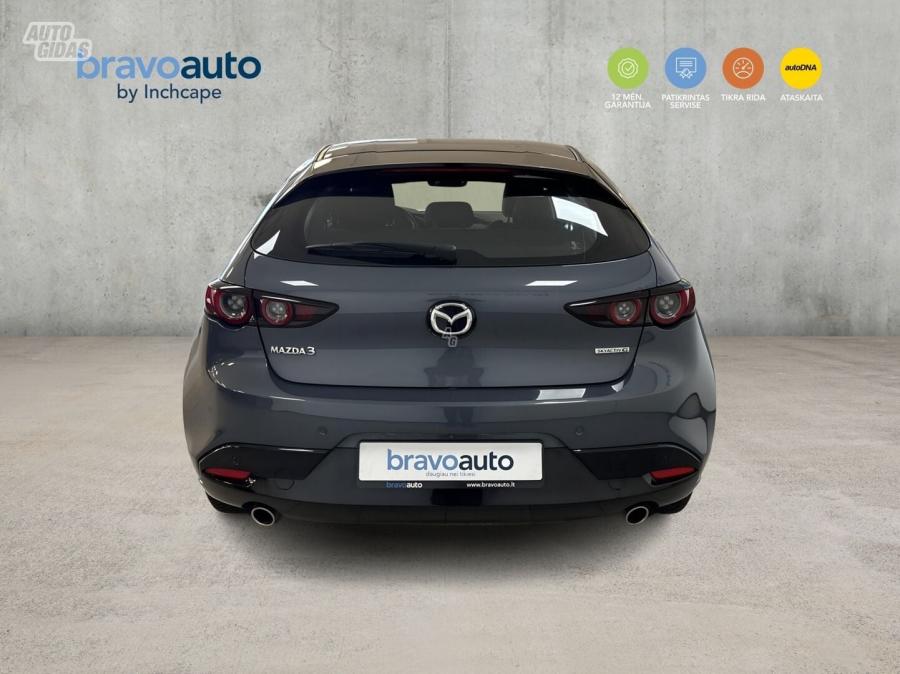 Grey Mazda 3 2019 in Vilnius, with an engine capacity of 2.00 L and mileage of 116 thousand km for 16500 €, photo 4 on AUTOMOTO.COM.LV