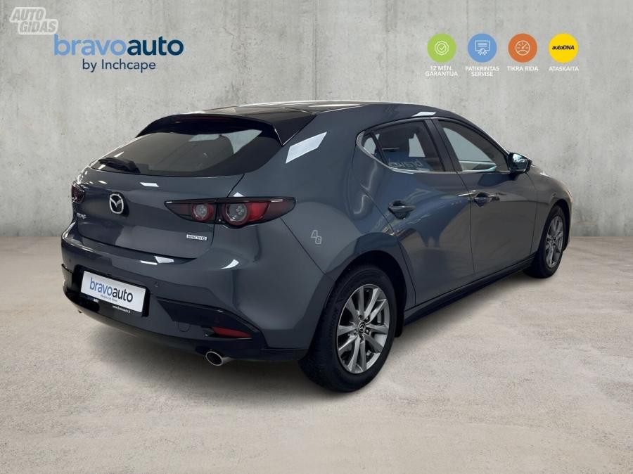 Grey Mazda 3 2019 in Vilnius, with an engine capacity of 2.00 L and mileage of 116 thousand km for 16500 €, photo 5 on AUTOMOTO.COM.LV