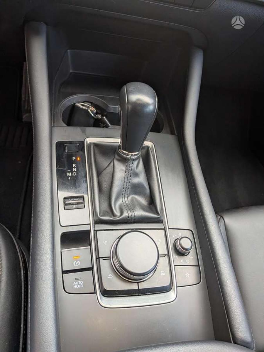 Pelēks Mazda 3 2022 Kauņa, ar dzinēja tilpumu 2.49 L un nobraukumu 15 tūkst. km par 18500 €, foto 10 vietnē AUTOMOTO.COM.LV