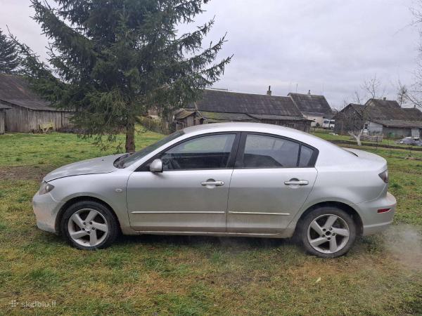 Grey Mazda 3 2005 in Radviliskis, with an engine capacity of 2.00 L and mileage of 150 thousand km for 600 €, photo 4 on AUTOMOTO.COM.LV