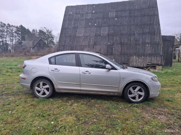 Grey Mazda 3 2005 in Radviliskis, with an engine capacity of 2.00 L and mileage of 150 thousand km for 600 €, photo 6 on AUTOMOTO.COM.LV