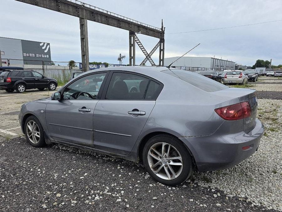 Grey Mazda 3 2005 in Tallinn, with an engine capacity of 1.60 L and mileage of 138 thousand km for 499 €, photo 5 on AUTOMOTO.COM.LV