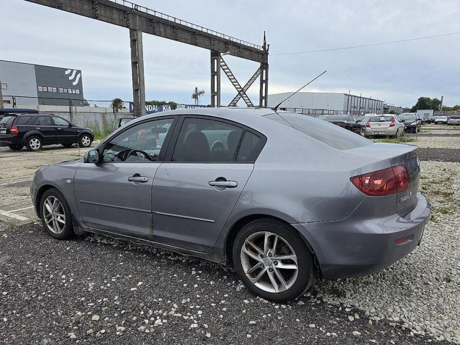 Grey Mazda 3 2005 in Tallinn, with an engine capacity of 1.60 L and mileage of 138 thousand km for 499 €, photo 12 on AUTOMOTO.COM.LV