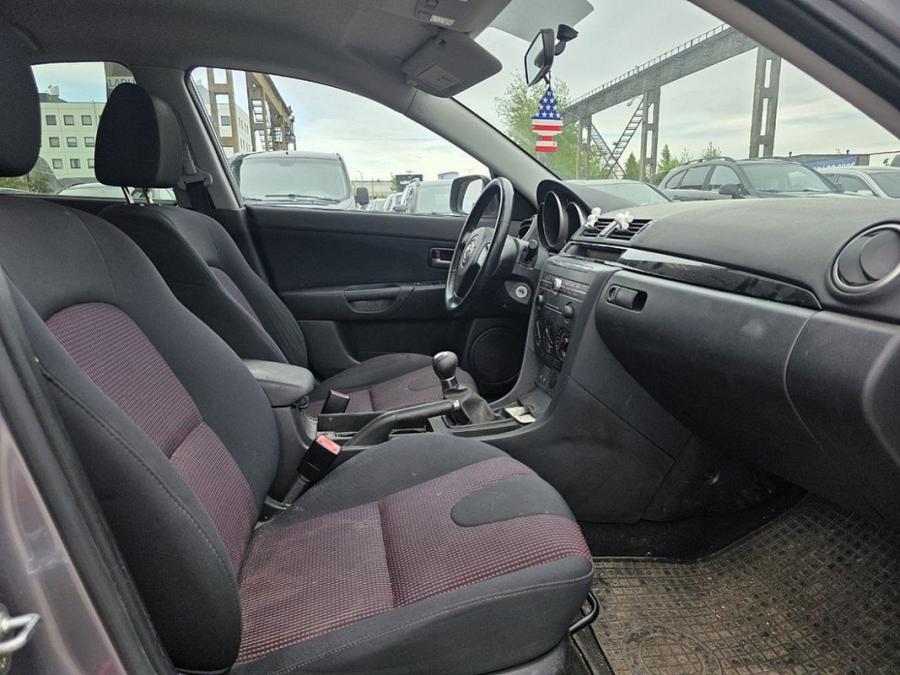Grey Mazda 3 2005 in Tallinn, with an engine capacity of 1.60 L and mileage of 138 thousand km for 499 €, photo 14 on AUTOMOTO.COM.LV