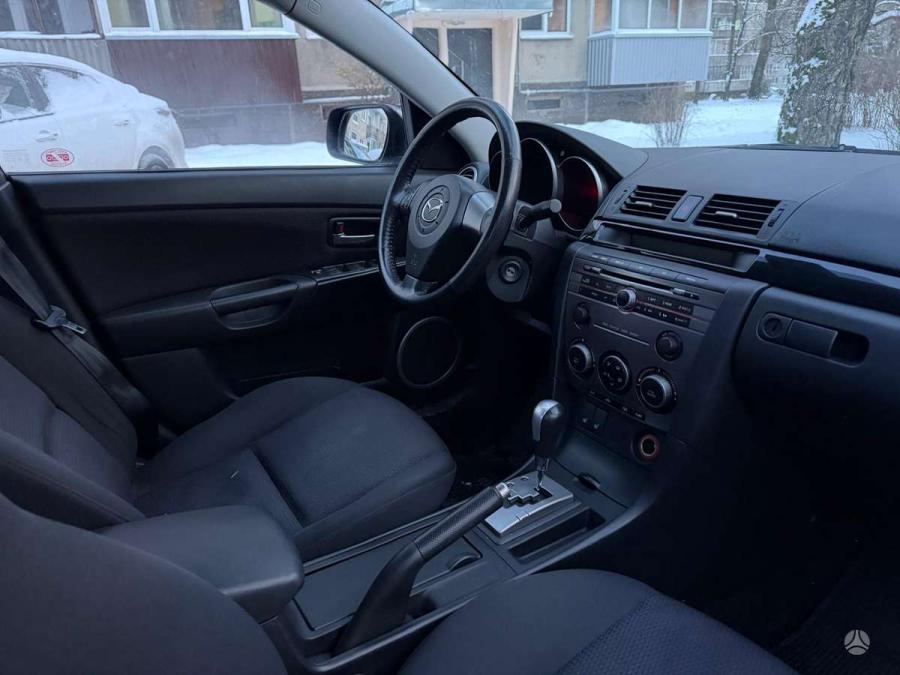 Pelēks Mazda 3 2006 Kauņa, ar dzinēja tilpumu 1.60 L un nobraukumu 203 tūkst. km par 1750 €, foto 10 vietnē AUTOMOTO.COM.LV