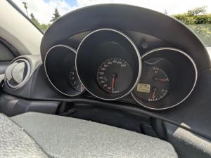 Серый Мазда 3 2006 в Вильнюс, объемом двигателя 1.60 л и пробегом 217 тыс. км за 750 €, фото 5 на AUTOMOTO.COM.LV