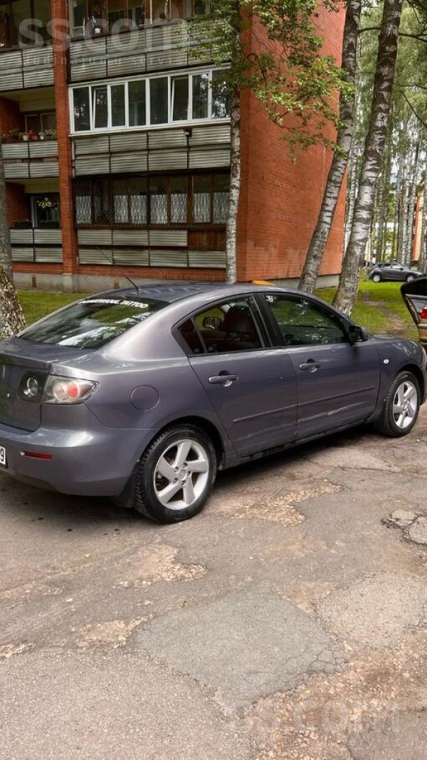 Серый Мазда 3 2007 в Рига, объемом двигателя 1.60 л и пробегом 210 тыс. км за 1000 €, фото 1 на AUTOMOTO.COM.LV
