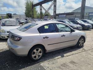 Grey Mazda 3 2007 in Tallinn, with an engine capacity of 1.60 L and mileage of 173 thousand km for 399 €, photo 4 on AUTOMOTO.COM.LV