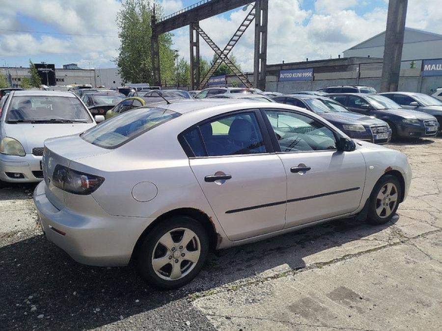 Grey Mazda 3 2007 in Tallinn, with an engine capacity of 1.60 L and mileage of 173 thousand km for 399 €, photo 4 on AUTOMOTO.COM.LV