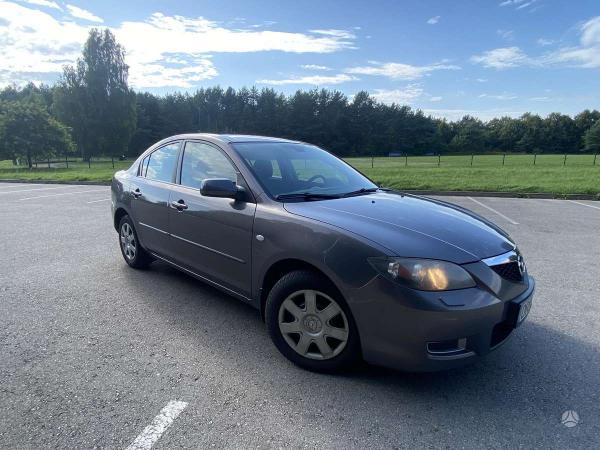 Grey Mazda 3 2007 in Prienai, with an engine capacity of 1.60 L and mileage of 146 thousand km for 1350 €, photo 4 on AUTOMOTO.COM.LV